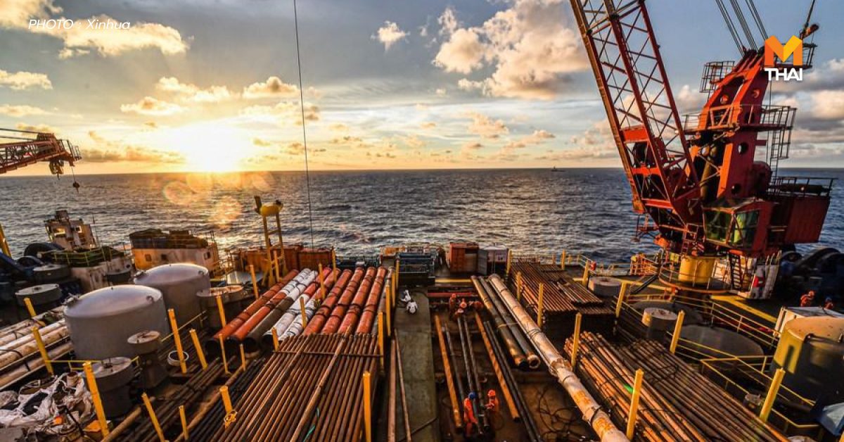 ชีวิตบนแท่นขุดเจาะกลางทะเล