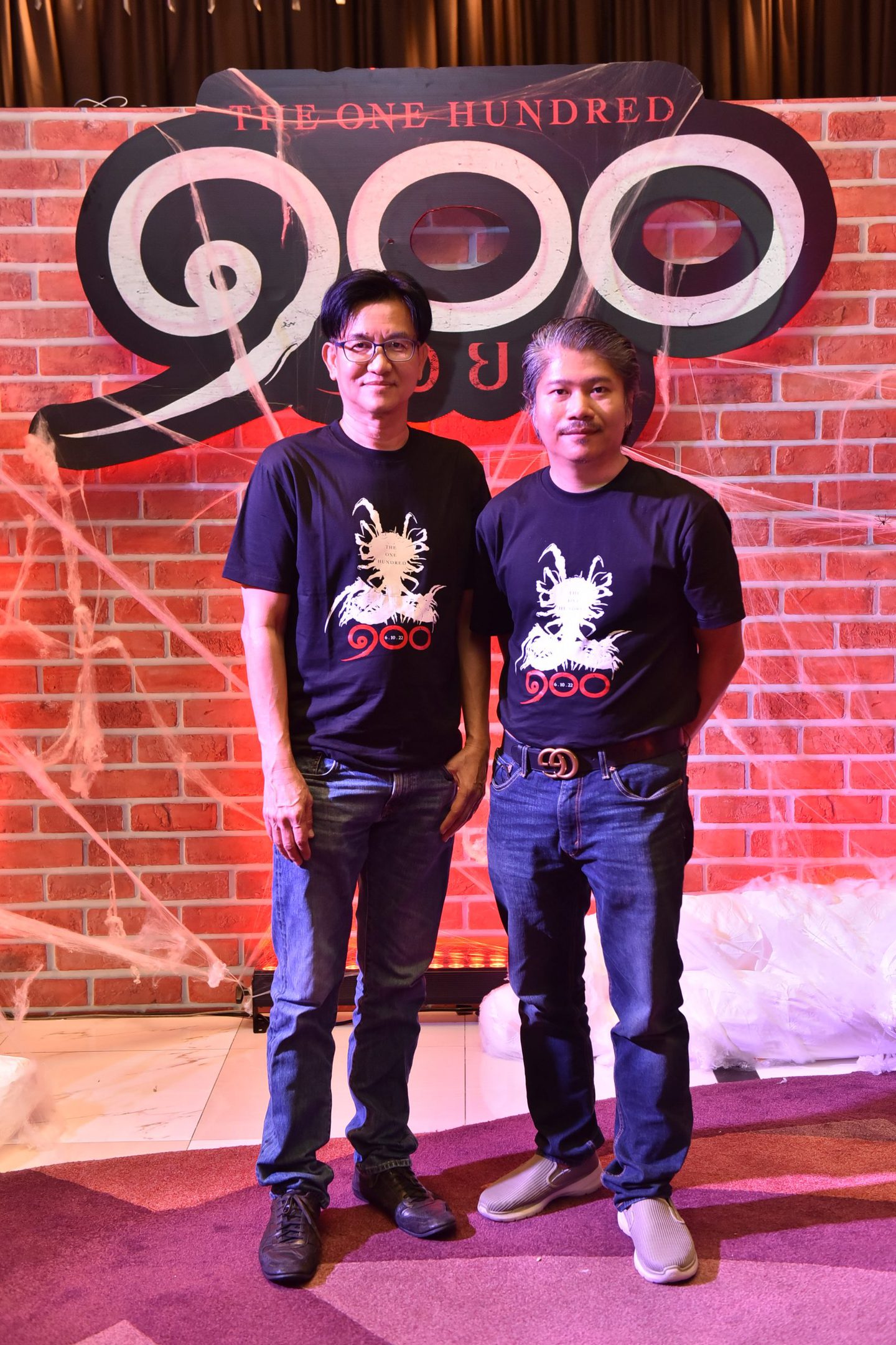 งานกาล่าพรีเมียร์ภาพยนตร์ระทึกขวัญ "The One Hundred ๑๐๐ ร้อยขา" ฉายแล้ว ...