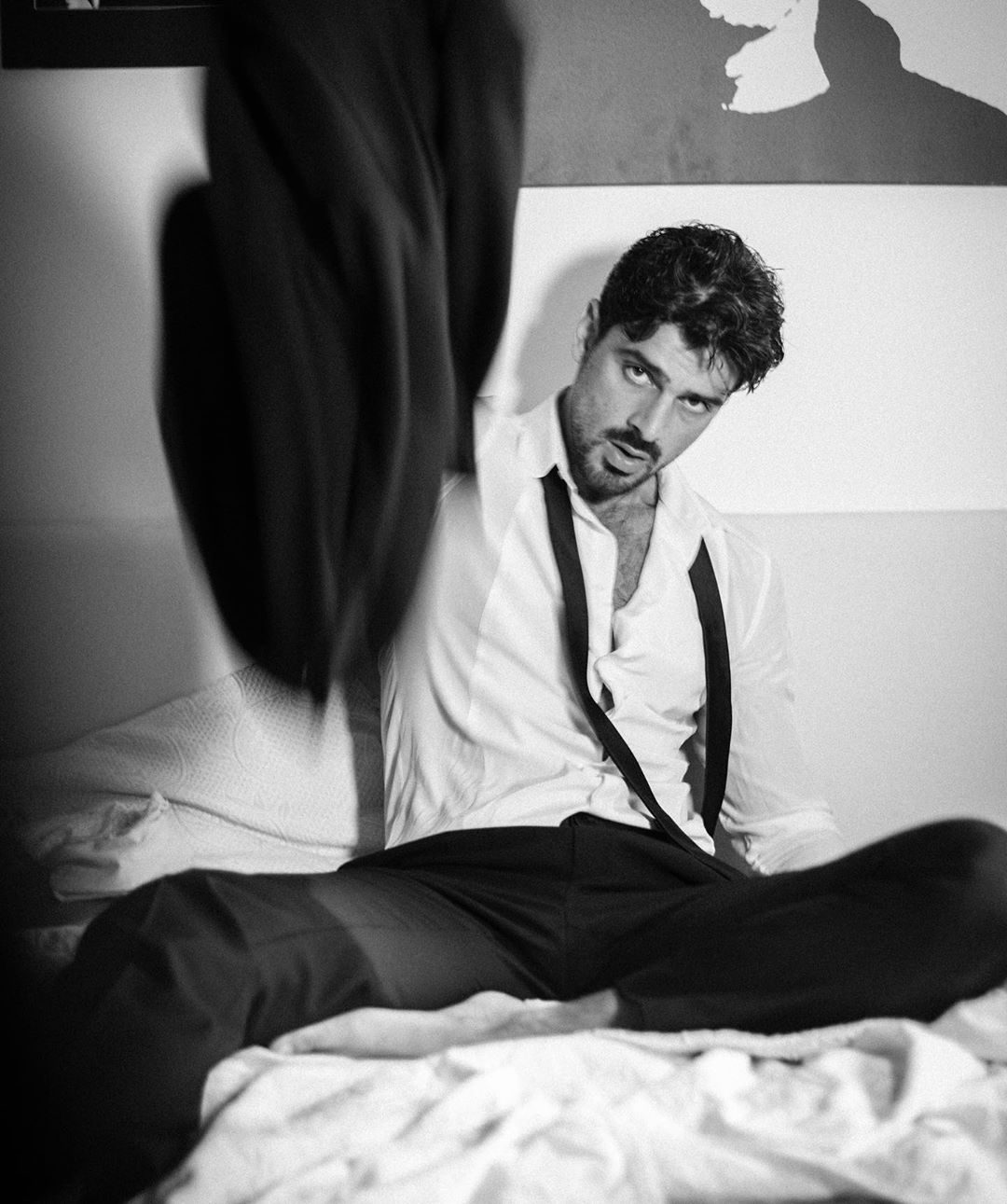 5 ข้อทำความรู้จัก Michele Morrone นักแสดงหนุ่มผู้มีเสน่ห์ดึงดูด