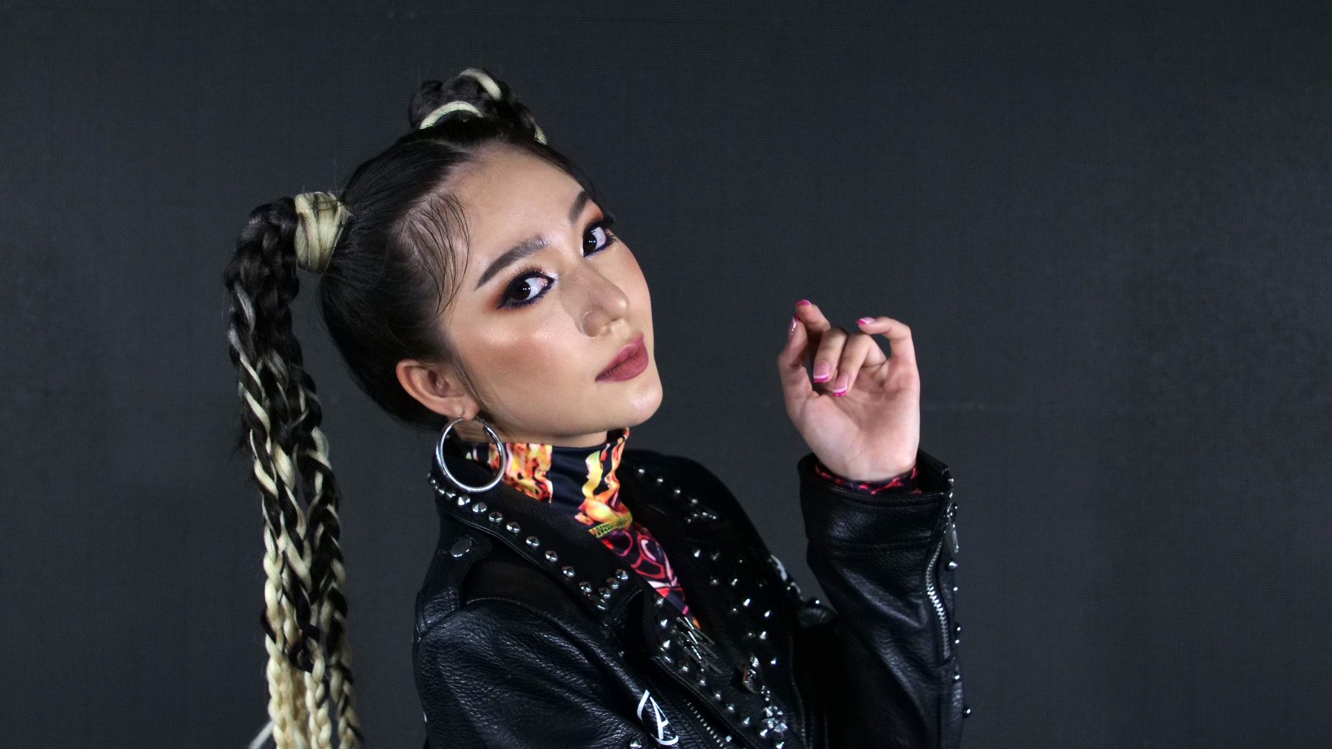 รายการ T-POP STAGE