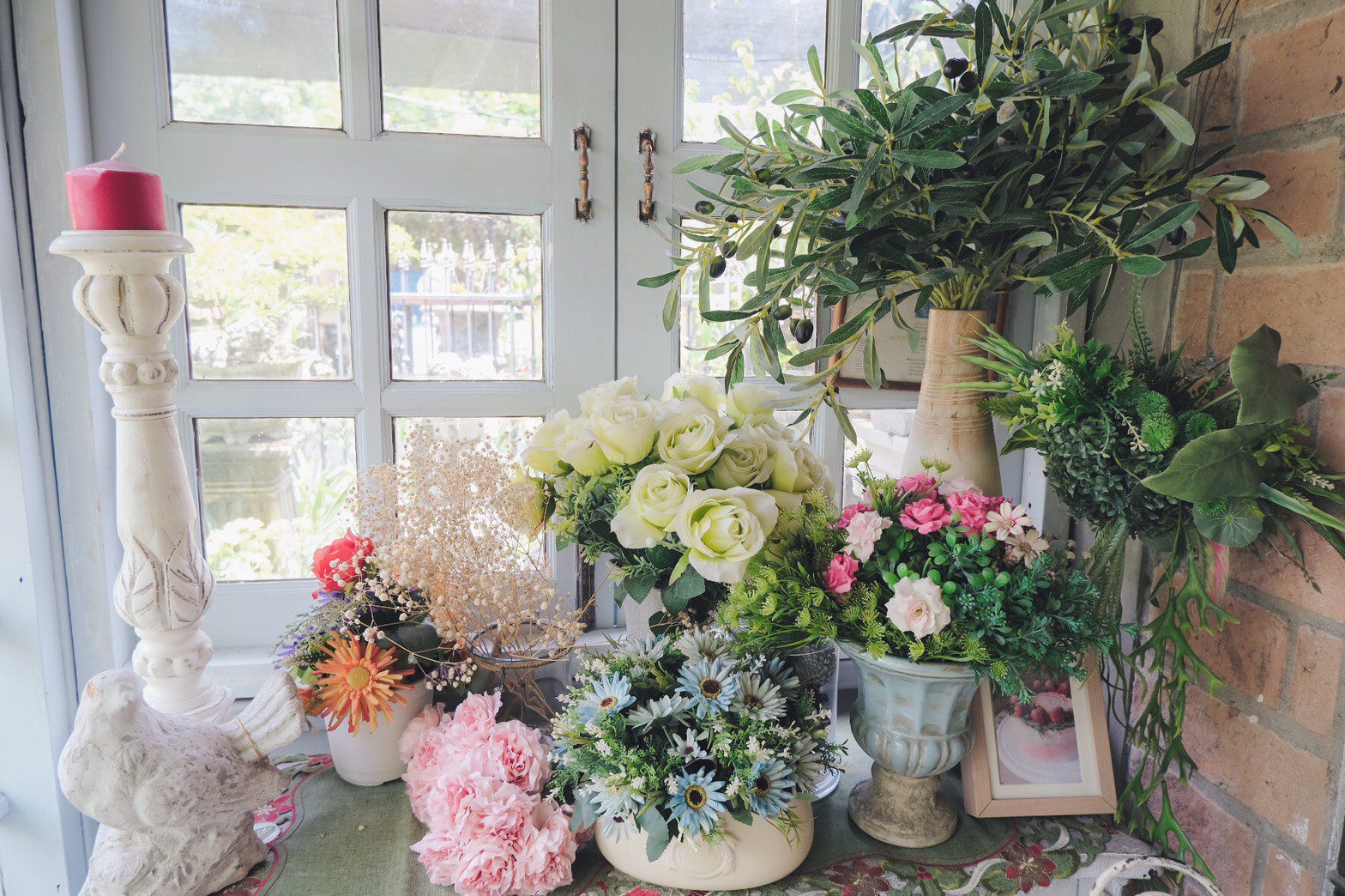 The Flora Cottage คาเฟ่ในสวนสไตล์อังกฤษ บรรยากาศน่ารัก